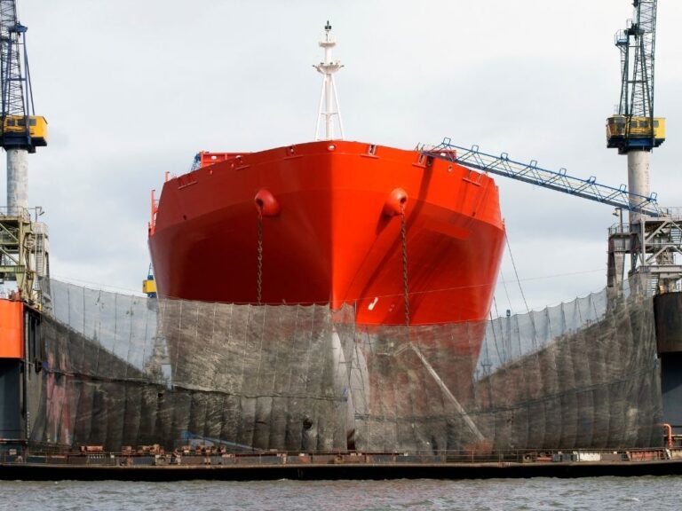 Universal Marine